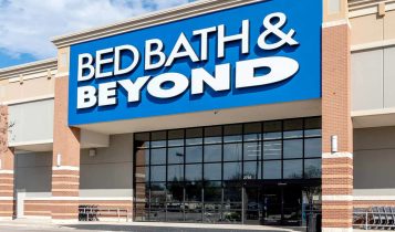 White House Delays Upping Tariff on Furniture - HomeGoodsOnline